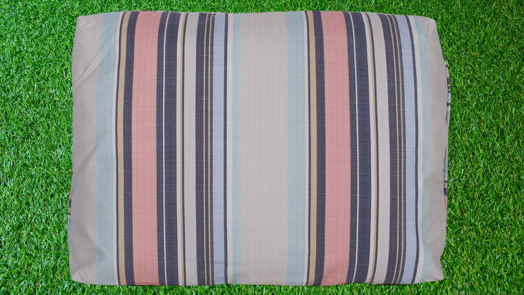 The Pendleton Dog Bed: A Shopper's Guide - Advice For Dogs